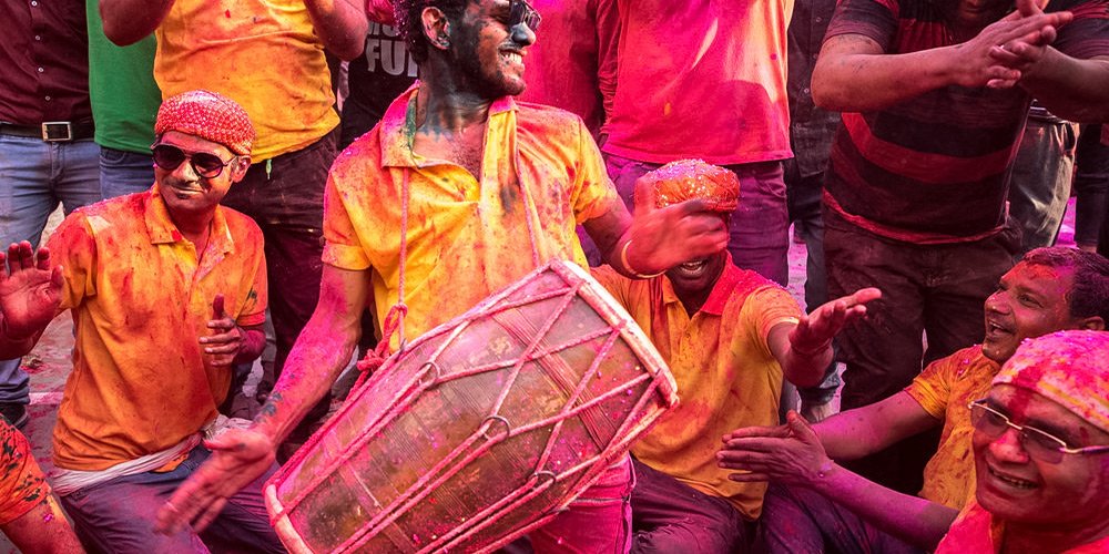 Women Only Group Tour To Celebrate The “Festival Of Colors” In India ...