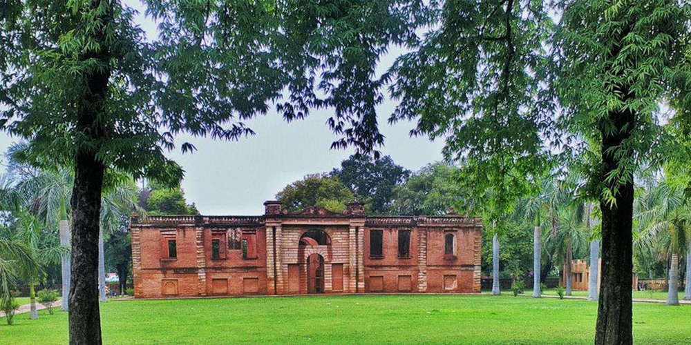 The Enduring Charisma Of The Nawabs In Lucknow’s Heritage Arc ...